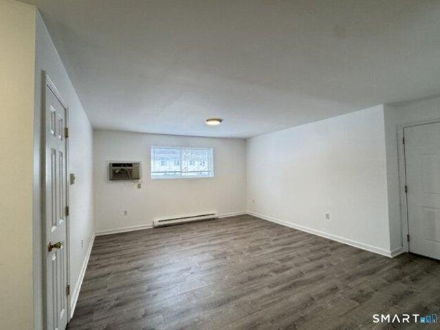 condo with 2 bedroom, West Haven CT DS102779220