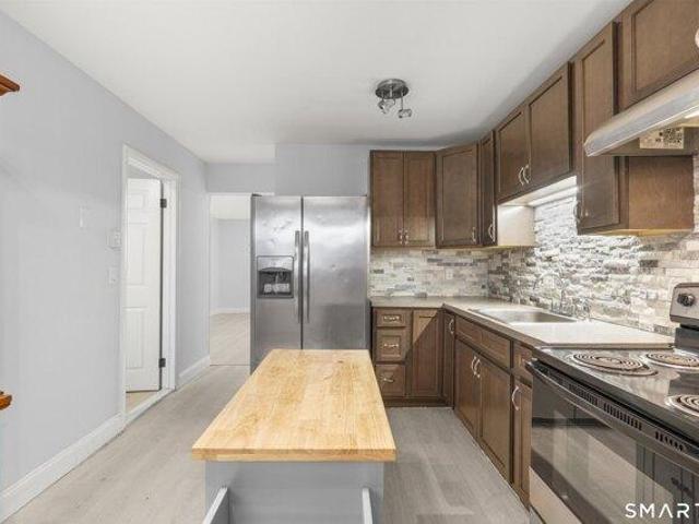 condo with 2 bedroom, West Haven CT ES103437458