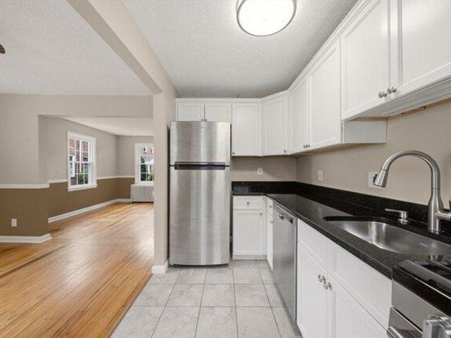 condo with 2 bedroom, West Springfield MA ES103663845