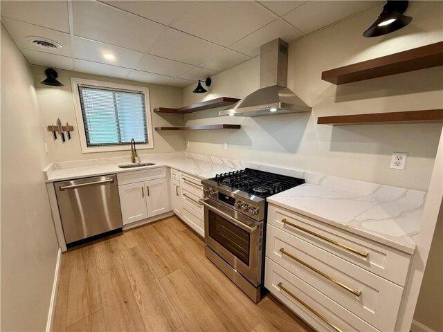condo with 2 bedroom, West Warwick RI DS103849531