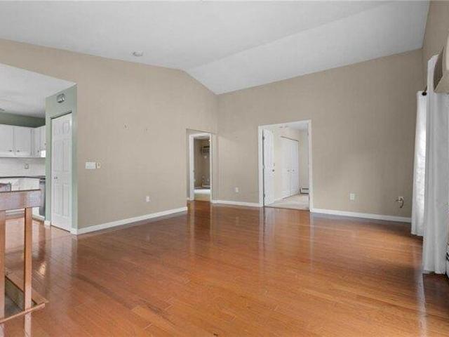 condo with 2 bedroom, West Warwick RI ES103127843