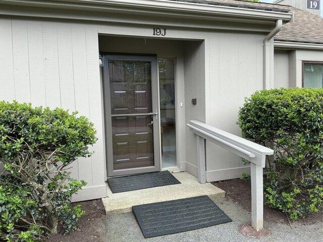 condo with 2 bedroom, West Yarmouth MA ES103434518