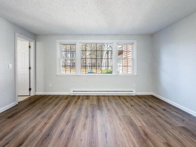 condo with 2 bedroom, West Yarmouth MA ES103443536