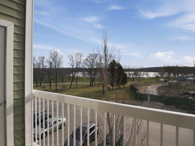 condo with 2 bedroom, Westborough MA DS102561208