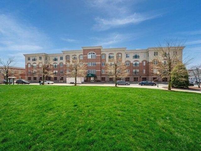 condo with 2 bedroom, Westborough MA DS102633449