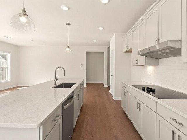 condo with 2 bedroom, Westborough MA DS102962165