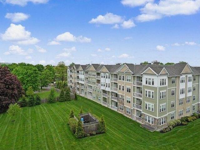 condo with 2 bedroom, Westborough MA DS103101938
