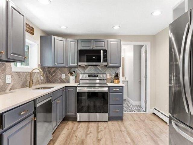 condo with 2 bedroom, Westborough MA DS103774415
