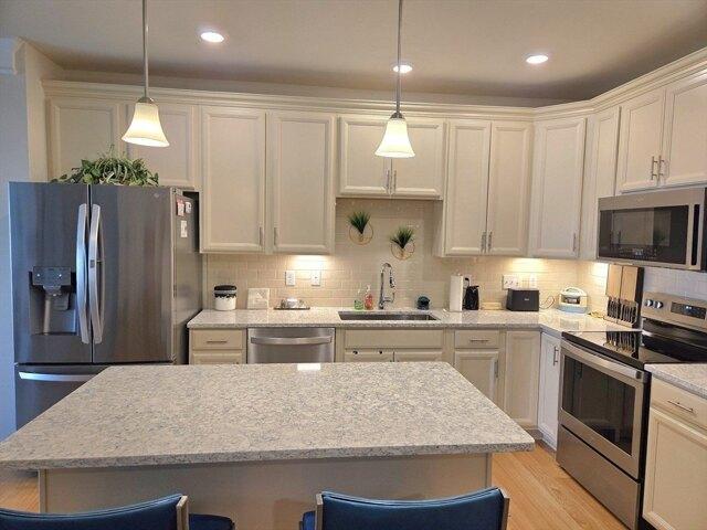 condo with 2 bedroom, Westborough MA DS104266227