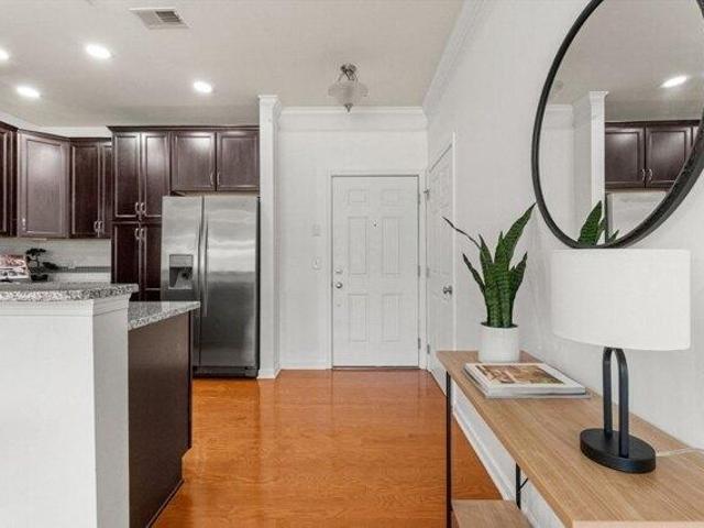 condo with 2 bedroom, Westborough MA ES102961786