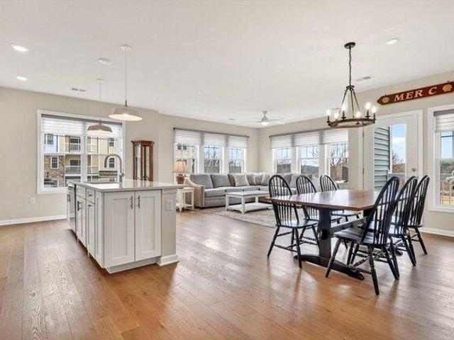 condo with 2 bedroom, Westborough MA ES103074661