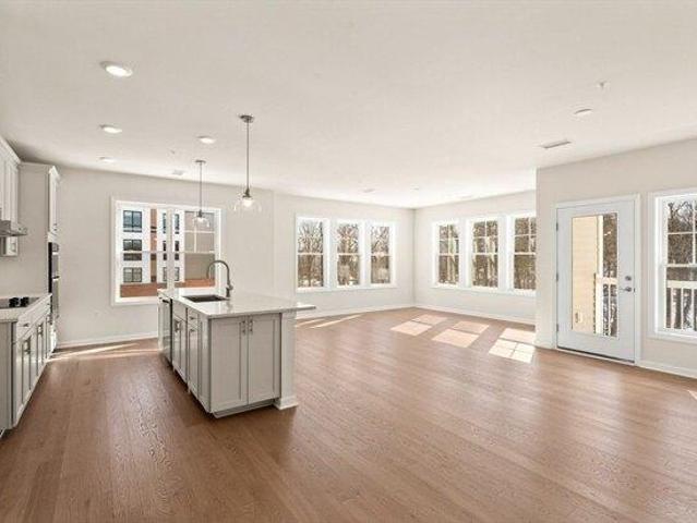 condo with 2 bedroom, Westborough MA ES103806898