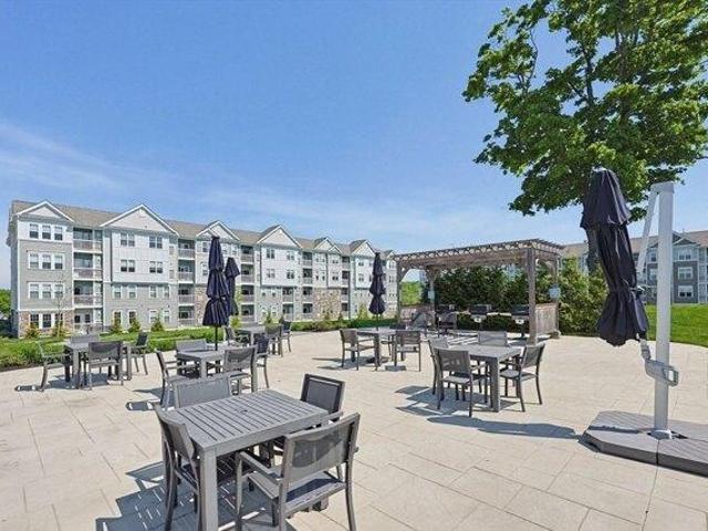 condo with 2 bedroom, Westborough MA ES104808016