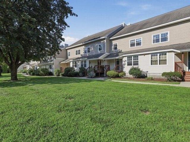 condo with 2 bedroom, Westborough MA ES105173915