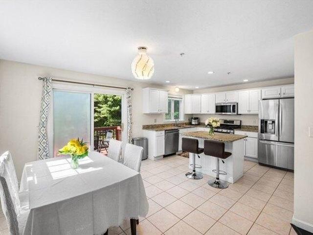 condo with 2 bedroom, Westford MA DLS103100157