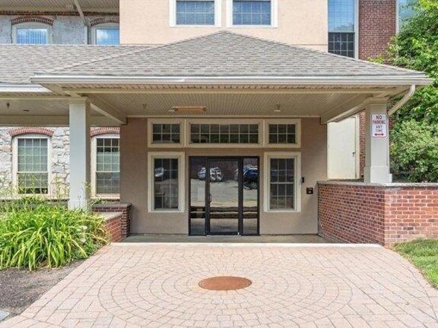 condo with 2 bedroom, Westford MA DS103548307