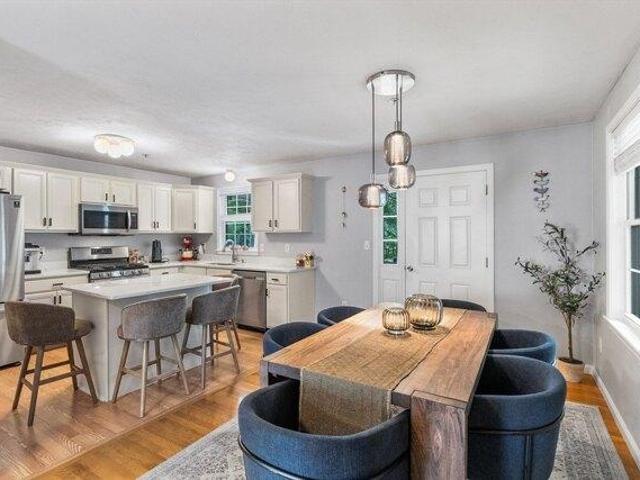 condo with 2 bedroom, Westford MA ES104043555