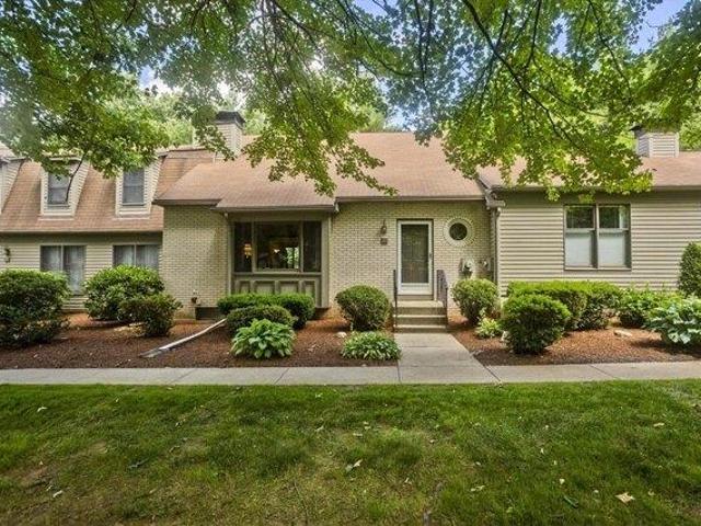 condo with 2 bedroom, Westfield MA DS104192415