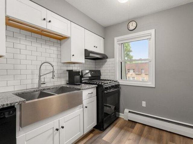 condo with 2 bedroom, Westfield MA ES104788436