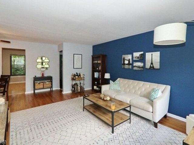 condo with 2 bedroom, Westfield NJ ES103185821