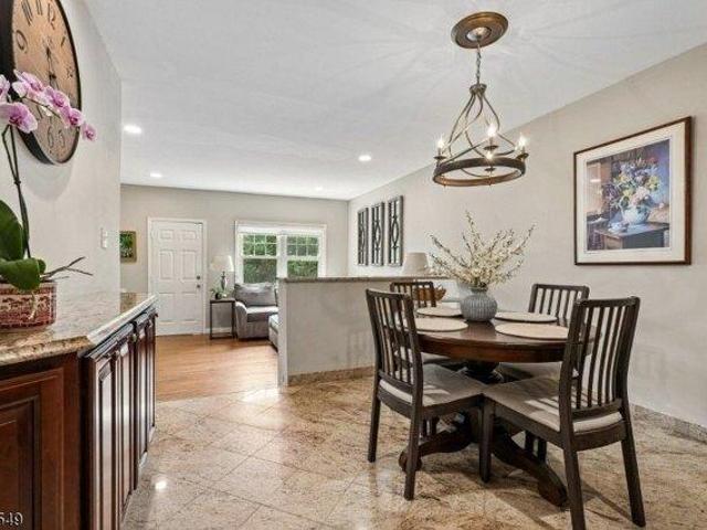 condo with 2 bedroom, Westfield NJ ES105173429