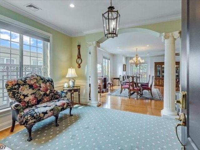 condo with 2 bedroom, Westfield NJ ES105174949