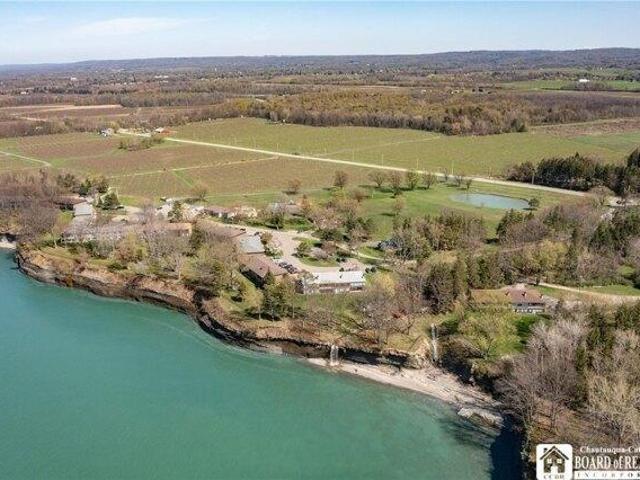 condo with 2 bedroom, Westfield NY DS103625092
