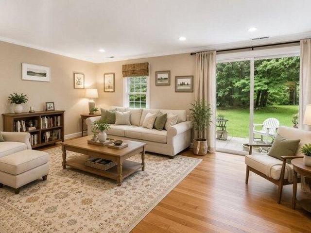 condo with 2 bedroom, Weston MA ES105680507