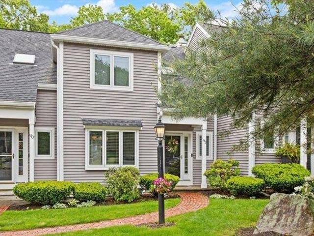 condo with 2 bedroom, Weymouth MA DLS102779747