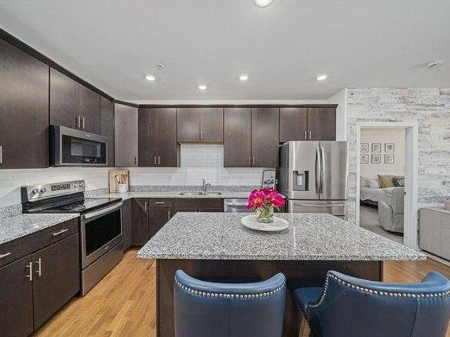 condo with 2 bedroom, Weymouth MA DS103124807