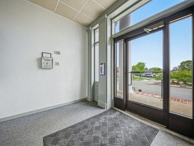 condo with 2 bedroom, Weymouth MA DS103128123