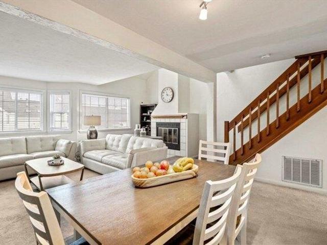 condo with 2 bedroom, Weymouth MA DS99393088