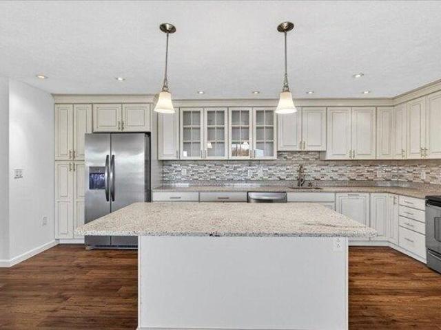 condo with 2 bedroom, Weymouth MA ES103097821