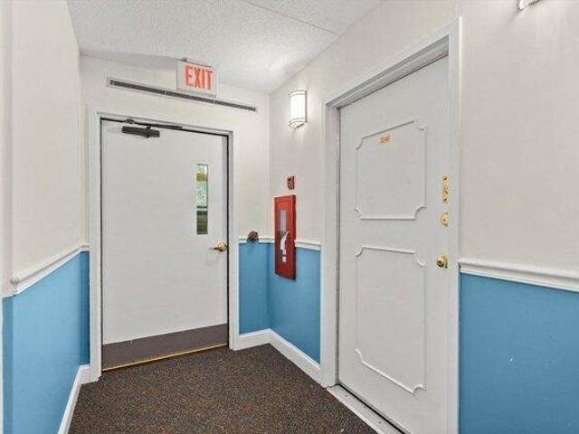 condo with 2 bedroom, Weymouth MA ES103220599