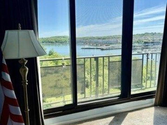 condo with 2 bedroom, Weymouth MA ES103500465