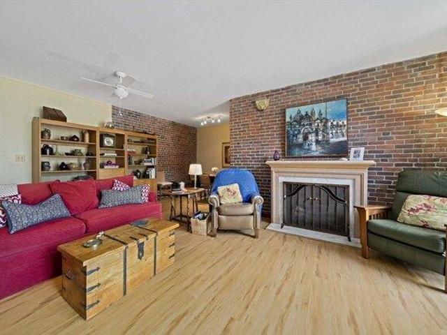 condo with 2 bedroom, Weymouth MA ES105093555