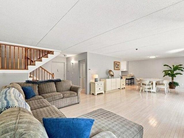 condo with 2 bedroom, Weymouth MA ES105143984