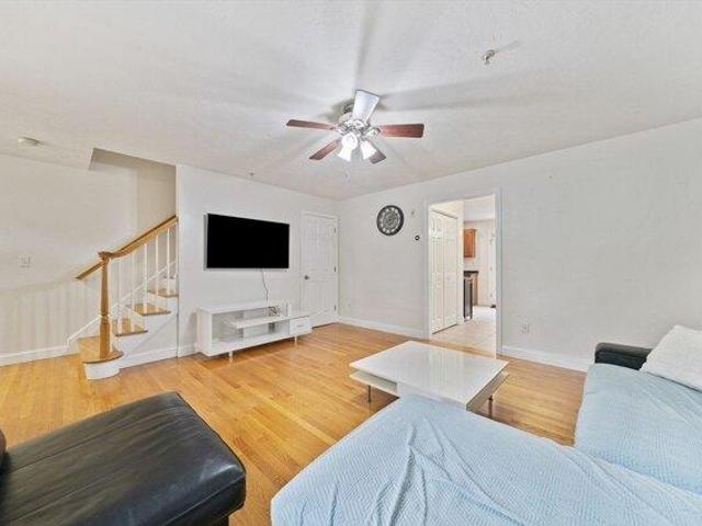 condo with 2 bedroom, Weymouth MA ES105205795