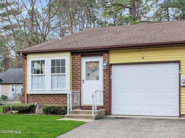 condo with 2 bedroom, Whiting NJ DLS101799447