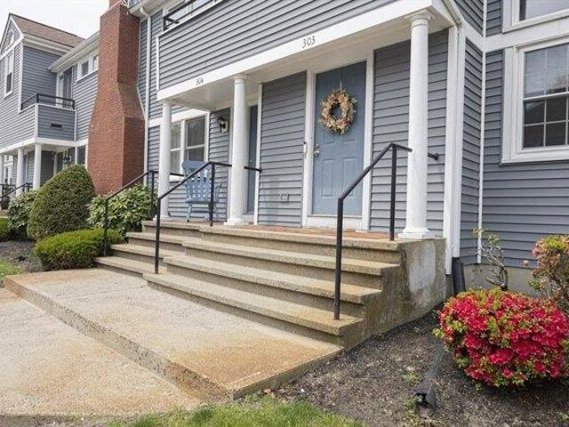 condo with 2 bedroom, Whitman MA DLS103017464