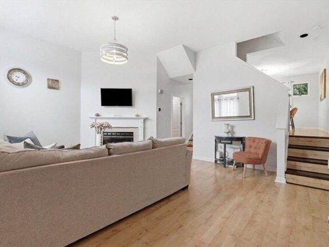 condo with 2 bedroom, Whitman MA DS104264934