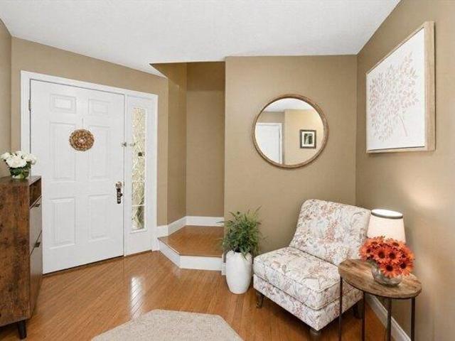 condo with 2 bedroom, Whitman MA ES104807719