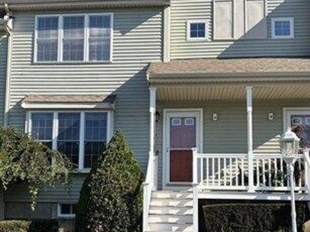 condo with 2 bedroom, Whitman MA ES105095751