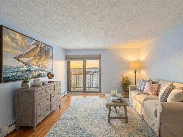 condo with 2 bedroom, Winthrop MA DS102445752