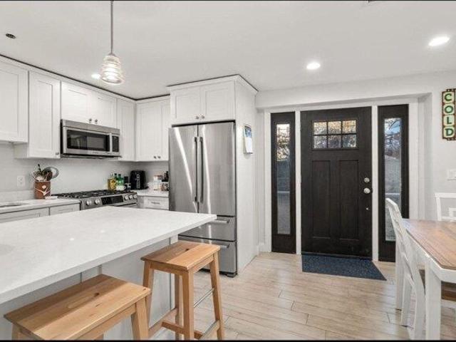 condo with 2 bedroom, Winthrop MA DS103127998