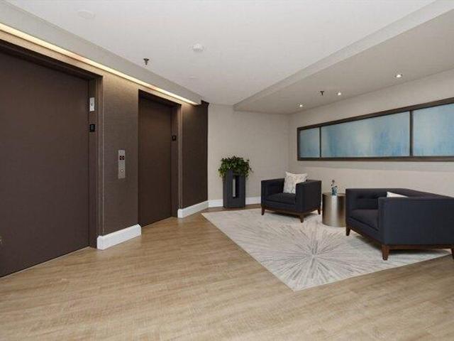 condo with 2 bedroom, Winthrop MA ES103220597