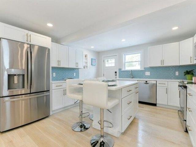 condo with 2 bedroom, Winthrop MA ES104188839
