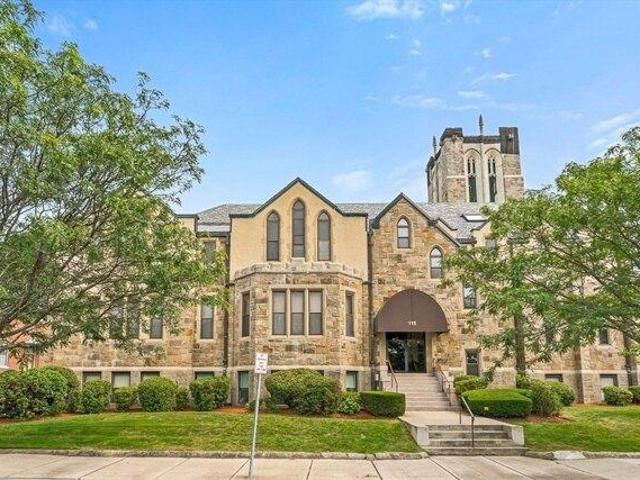 condo with 2 bedroom, Winchester MA DLS101780988