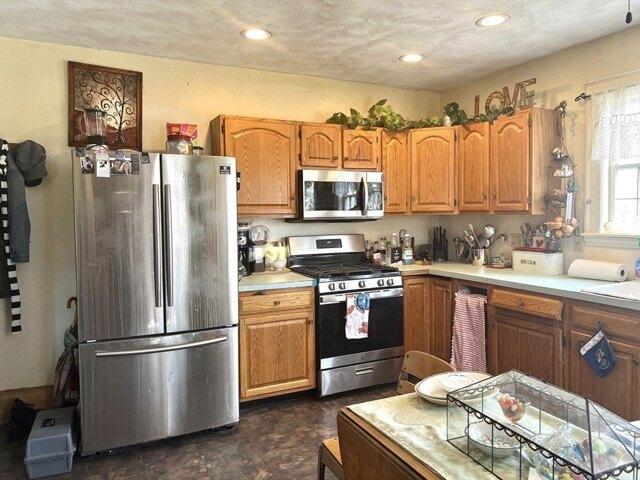 condo with 2 bedroom, Winchester MA DS104044828