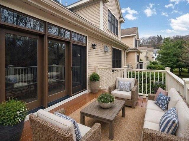 condo with 2 bedroom, Winchester MA DS103443284